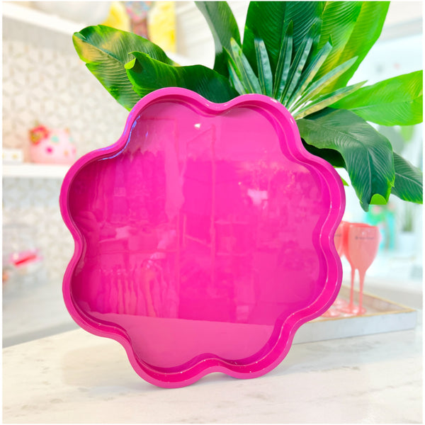19” Hot Pink High Gloss Lacquered Scalloped Tray - James Ascher